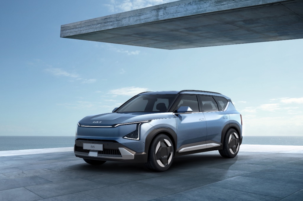 New electric suvs coming out store